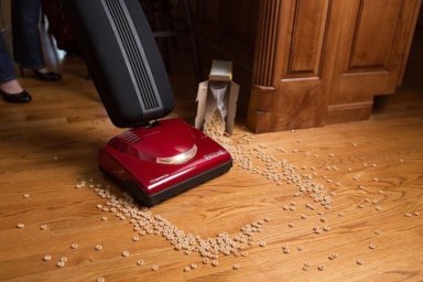 How To Clean a Vacuum Brush - The HouseWire